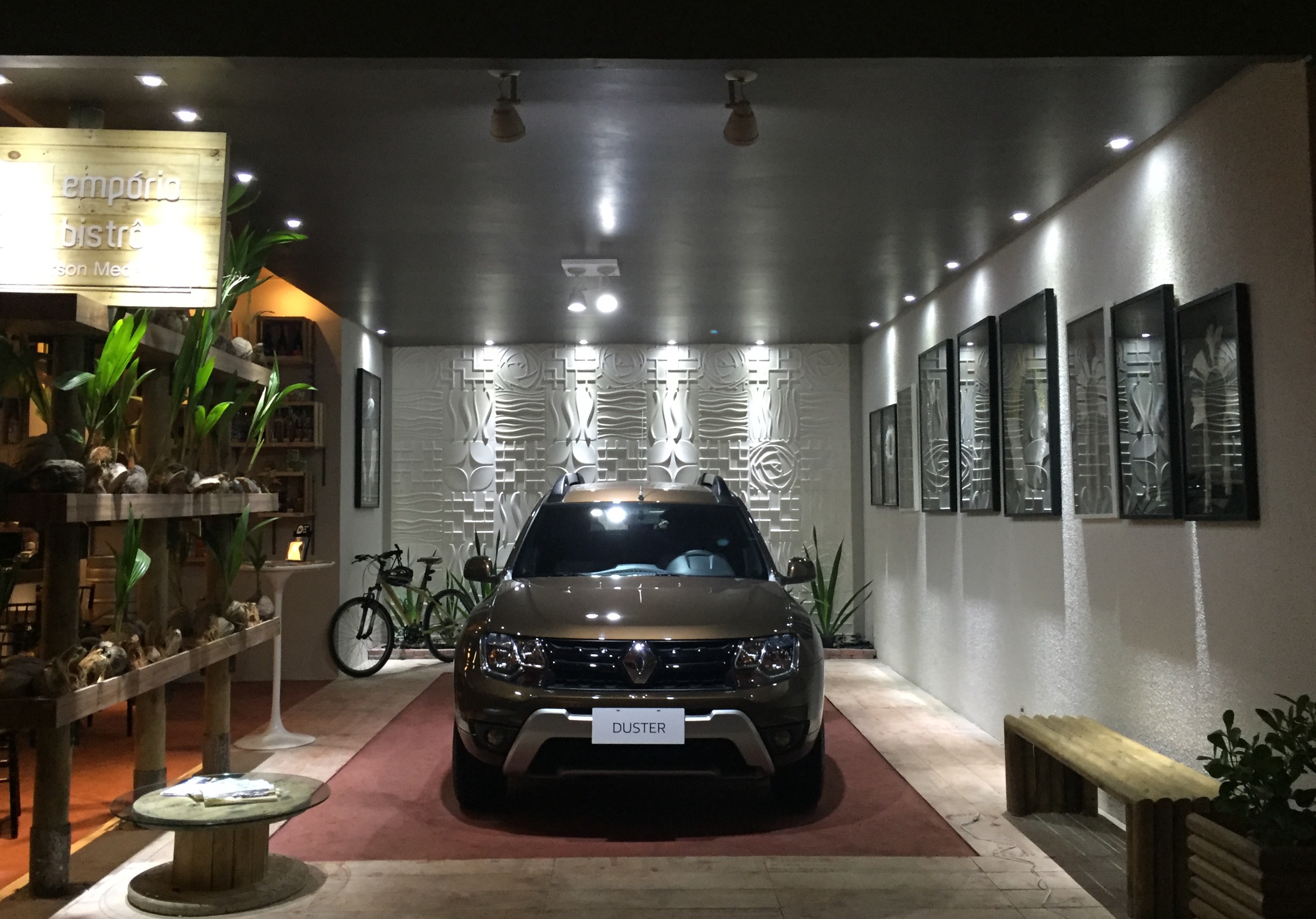 Garage integrated into restaurant combines adventure and sustainability