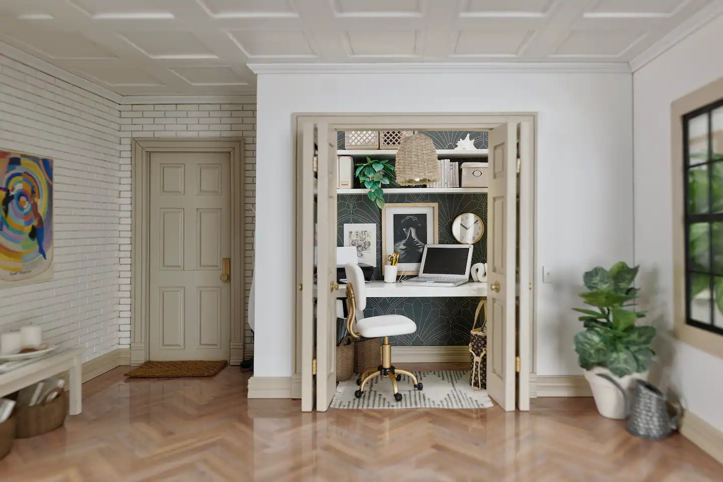 Cloffice: the office that fits inside the closet