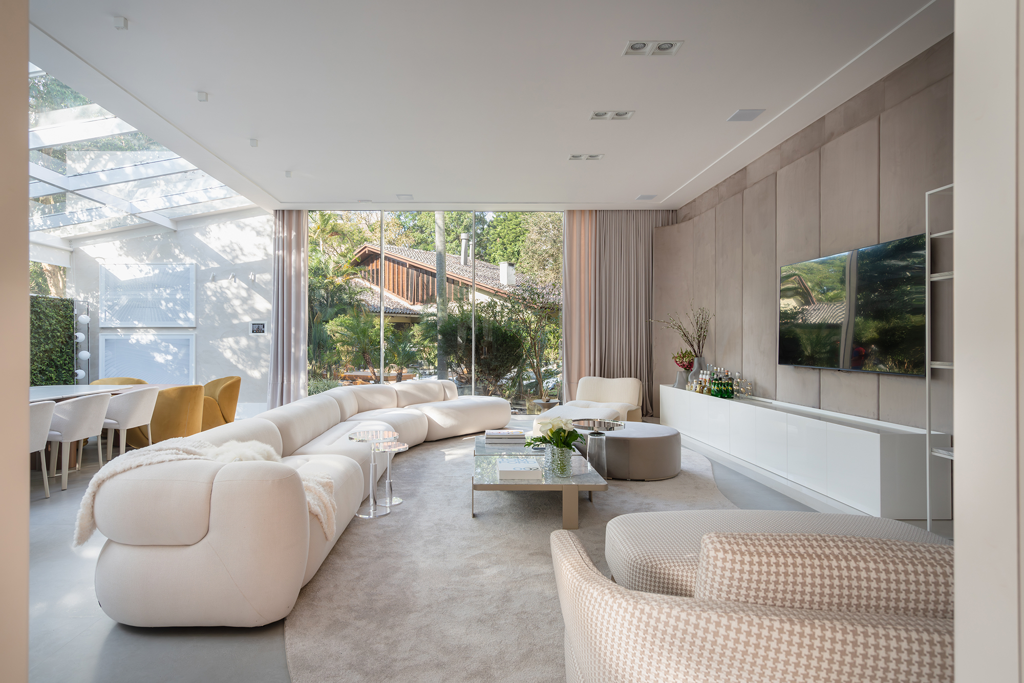 CASACOR RS 2023: 6 ideias para levar mais cor para a casa