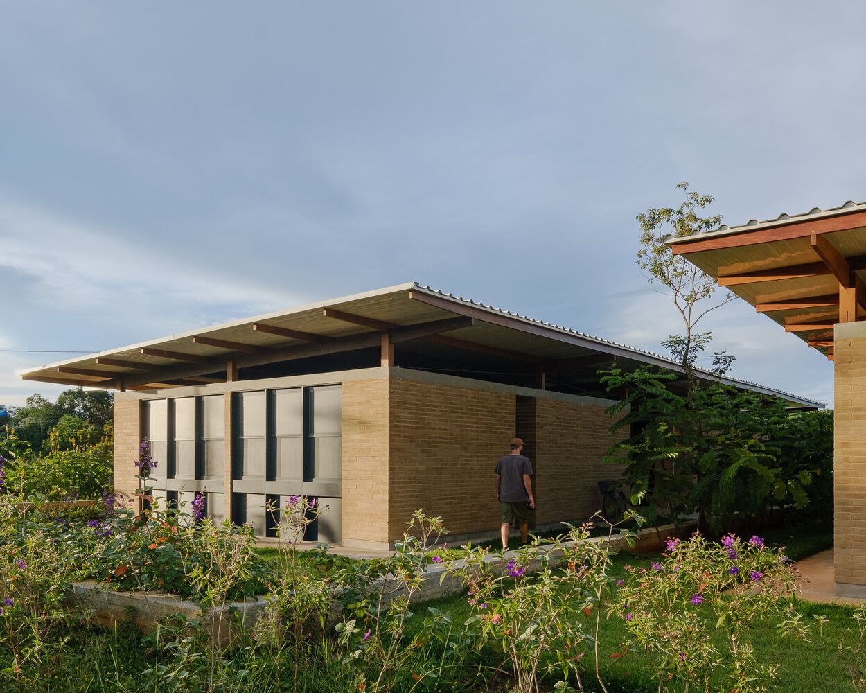 6 Brazilian projects are competing for the Building of the Year 2025