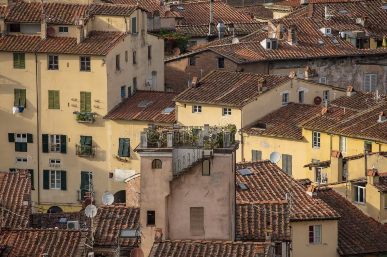 Casas em estilo italiano traduzem o charme europeu na arquitetura